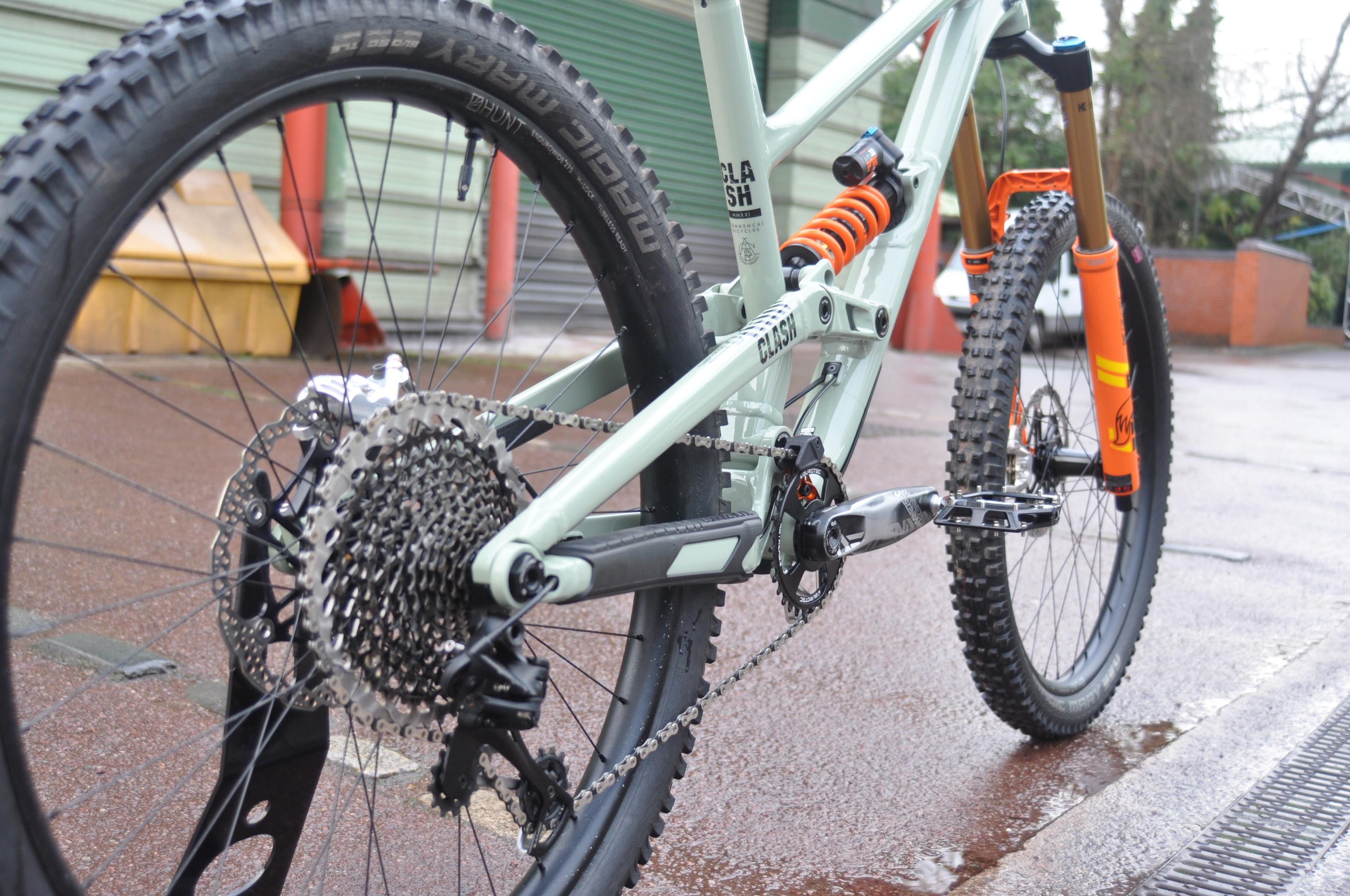 Commencal Slash [feb. 2021] — Shut Up & Ride